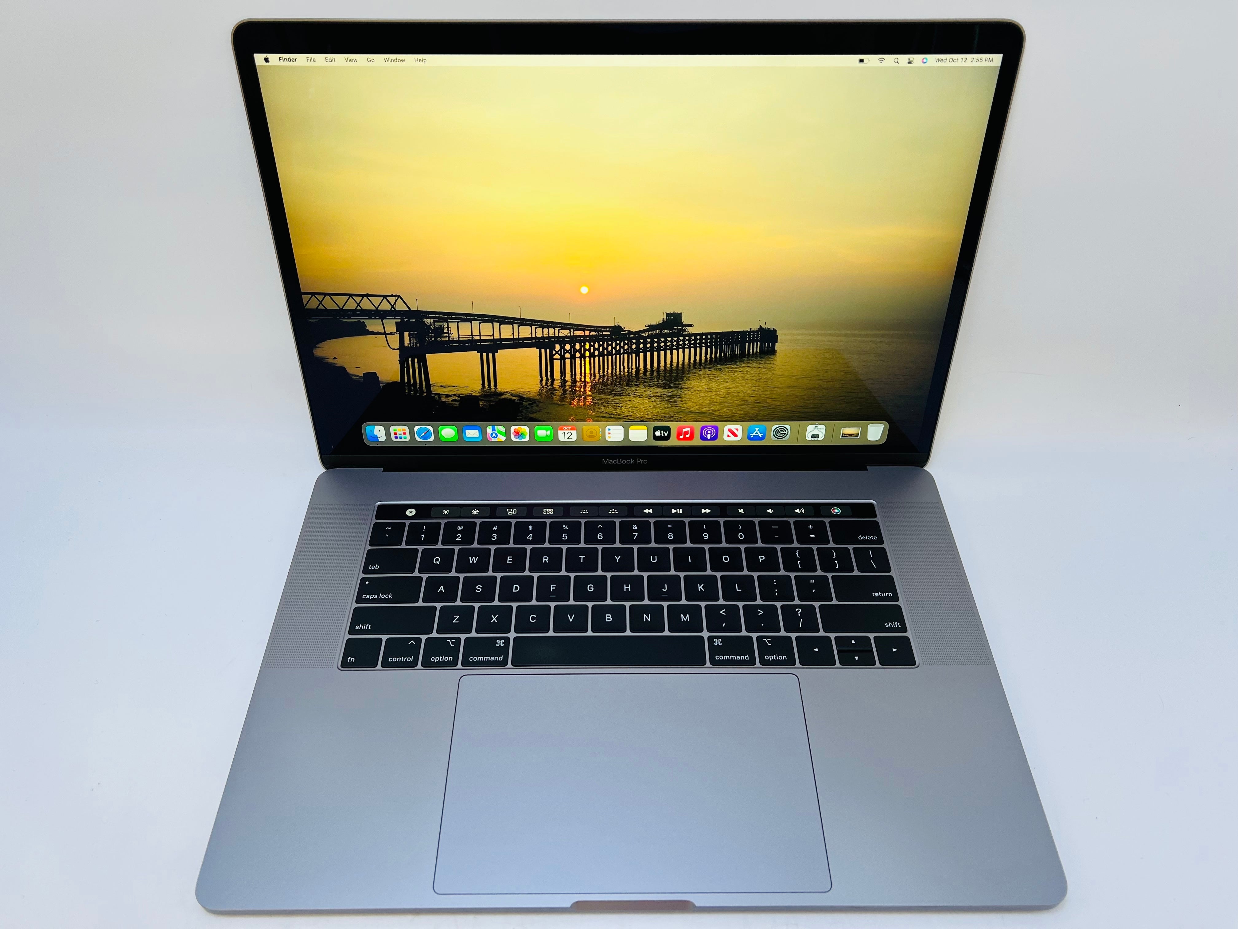 Apple 2019 15 in MacBook Pro TB 2.3GHz 8-Core i9 32GB RAM 512GB SSD Ve ...